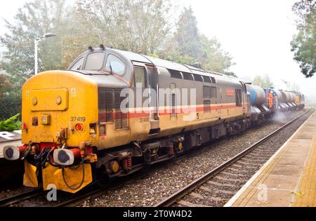 Rail Head Treatment Train pauses at Poppleton Railway Station, North ...