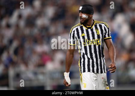 Gleison Bremer of Juventus Fc looks on during the Serie A match ...
