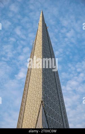 Al Mana Tower, Doha, Qatar Stock Photo - Alamy