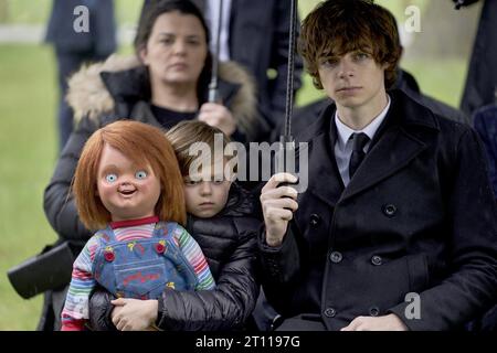 CHUCKY, from left: Callum Vinson, Chucky, 'Murder at 1600', (Season 3 ...