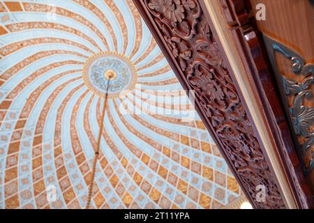 Masjid dome with names for allah Stock Photo - Alamy