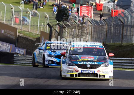 Andrew Watson - Carstore Power Maxed Racing - winning the Jack Sears ...