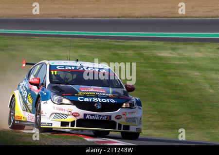 Andrew Watson - Carstore Power Maxed Racing - winning the Jack Sears ...