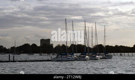 ENGLAND COASTAL PATH, PORTCHESTER, PORTCHESTER CASTLE, STREET ...