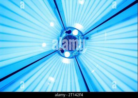 Solarium tanning bed. view of a bottom-up Stock Photo - Alamy