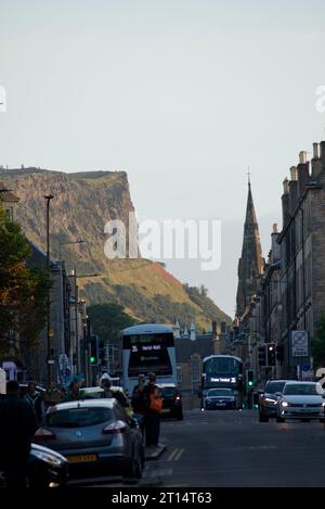Easter Road, Leith. Edinburgh, UK. 7th May, 2022. Paul McGinn of ...