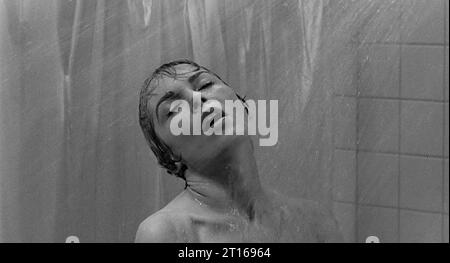 Psycho Janet Leigh Shower scene Stock Photo - Alamy