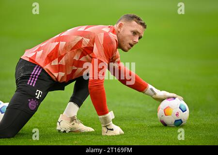 Goalkeeper Daniel Peretz FC Bayern Munich FCB (18) portrait, Allianz ...