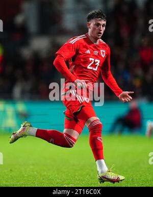 Nathan Broadhead of Wrexham in action during the Sky Bet Championship ...