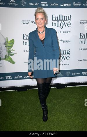 Inka Bause - Weltpremiere der Grand Show FALLING IN LOVE im ...