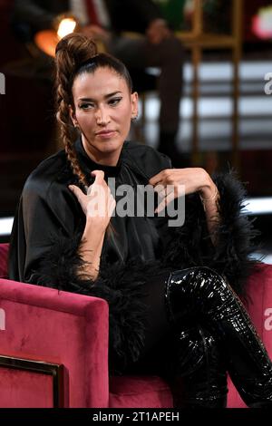 Milan, TV broadcast “Splendid cornice”. - Nina Zilli Stock Photo - Alamy