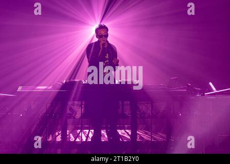MADISON, WI - OCTOBER 11: Wisconsin running back Dilin Jones (7) tries ...