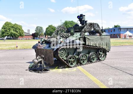 Waffenträger Wiesel mit MELLS beim Tag der Bundeswehr Der Waffenträger ...
