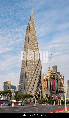 Al Mana Tower, Doha, Qatar Stock Photo - Alamy