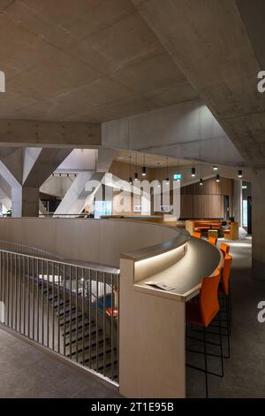 The Marshall Building, London School of Economics, London Stock Photo ...