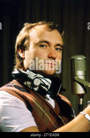 Phil Collins in his home recording studio in Surrey UK 1984 Stock Photo ...