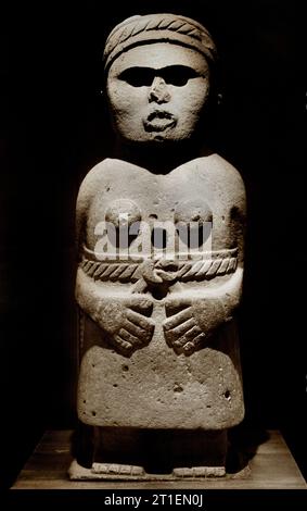 Goddess of Huaxteca - Female Olmec Stone Statue National ...