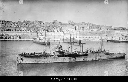 Photograph of British Arabis class sloop HMS Celandine, entering Malta ...