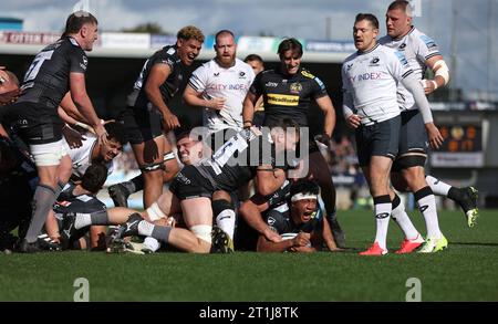 Exeter Chiefs' Greg Fisilau scores a try during the Gallagher PREM ...