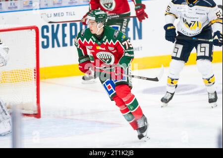 Gothenburg, Sweden. 14th Oct 2023. Max Friberg of Frölunda celebrates ...