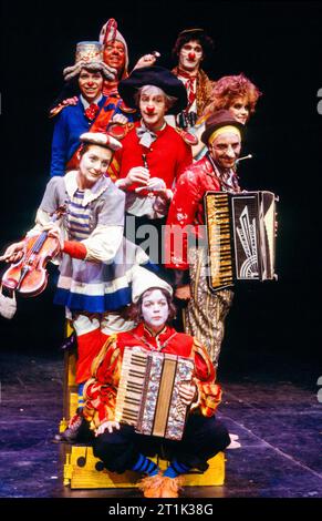 l-r: Jacqueline Reddin, Ian McNeice, Bob Critchley, Stephen Rashbrook ...