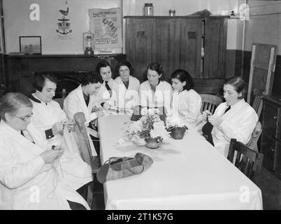 WRNS AT WORK. 1940, ON BOARD THE TRAINING SHIP HMS DEFIANCE, DEVONPORT ...