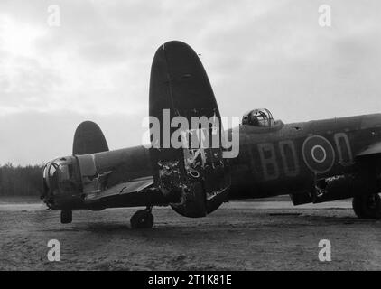 BOMB-AIMER OVER BERLIN Stock Photo - Alamy