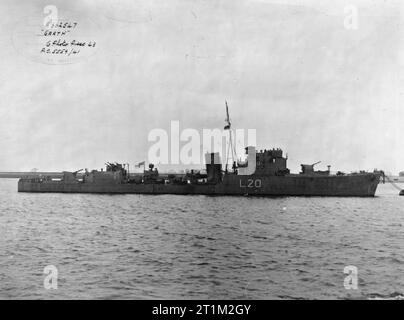 The British Hunt Class Destroyer HMS Tanatside Stock Photo - Alamy