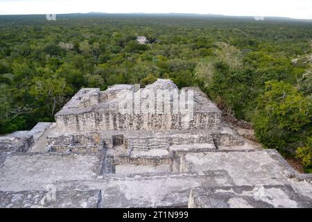 The ruins of the ancient Maya city of Calakmul Stock Photo - Alamy