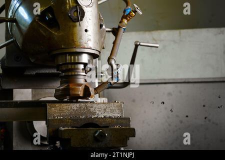 Vintage vertical turning mill used make detail in workshop Stock Photo ...