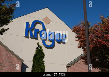 Kroger Grocery Store Stock Photo - Alamy
