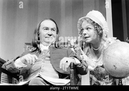 Peter Sallis (Mr Bennet), Pauline Yates (Mrs Bennet) in PRIDE AND ...