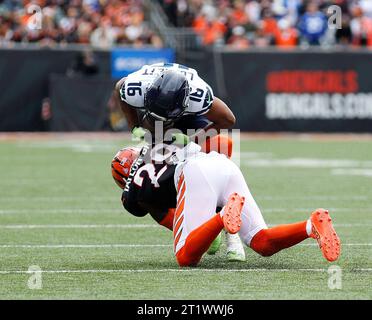 Cincinnati Bengals cornerback Cam Taylor-Britt (29) looks on during pre ...