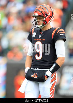 Cincinnati Bengals quarterback Joe Burrow runs a drill during the NFL ...
