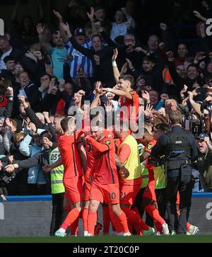 GOAL 2-1, Julio Enciso of Brighton & Hove Albion goal celebration ...