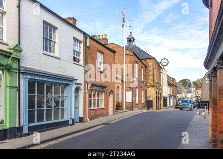 Period buildings, Bow Street, Langport, Somerset, England, United ...