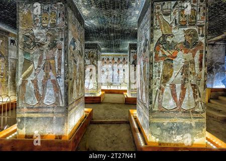 Relief from the pillared Chamber F in KV17, the Pillar face shows the ...