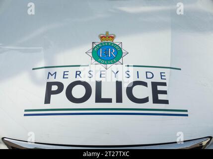 ID and logo on Merseyside police car in Liverpool Stock Photo - Alamy