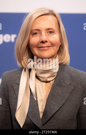 Axel Springer Award 2023 Dr. Marianne Janik beim Axel Springer Award ...
