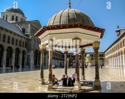 Umayyad Mosque - Great Mosque of Damascus - Cupola Stock Photo - Alamy