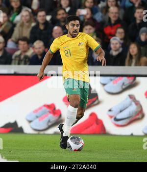 Massimo Luongo of Australia & Ipswich Town warms up. - Australia v New ...