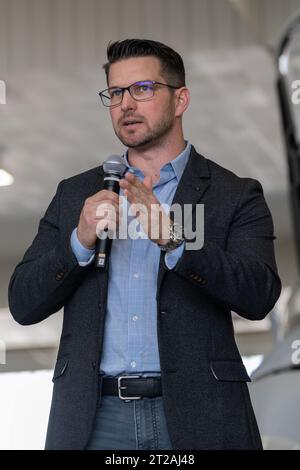 . Aerial coordinator and test pilot Kevin LaRosa II describes what it ...