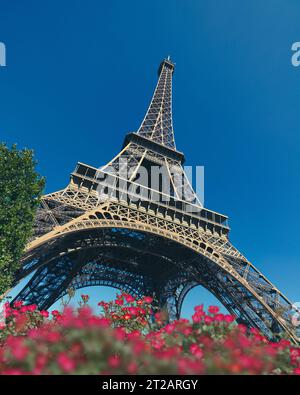 Eiffel Tower Spring Season Stock Photo - Alamy