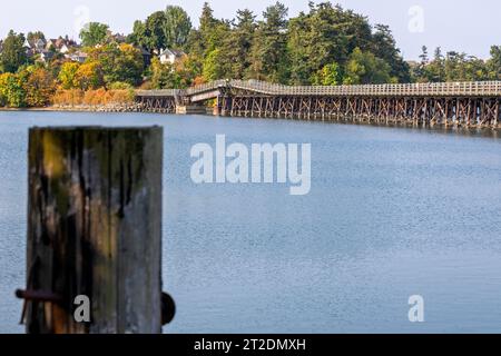Selkirk Trestle Bridge, Victoria, Vancouver Island Stock Photo - Alamy