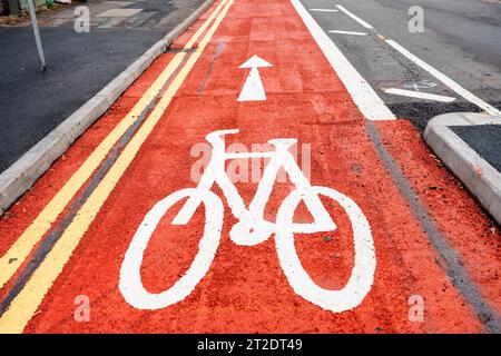 New cycling path made of red asphalt as part of 10 minutes city ...