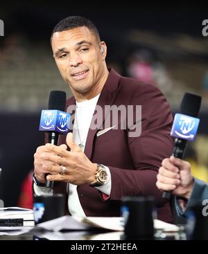 Thursday Night Football announcer Tony Gonzales and Charissa Thomson ...