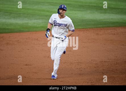 Texas Rangers' Corey Seager runs the bases on a solo home run against ...