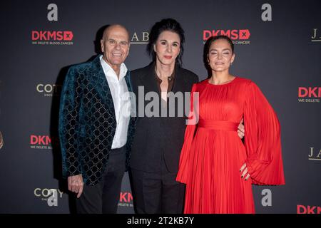 Peter Harf, Katharina Harf and Sue Nabi attend 17th Annual DKMS Gala at ...