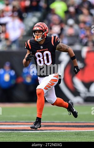 Cincinnati Bengals wide receiver Andrei Iosivas (80) warms up before an ...