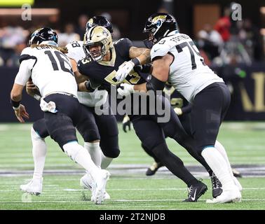 New Orleans Saints center Luke Fortner (79) arrives before an NFL ...